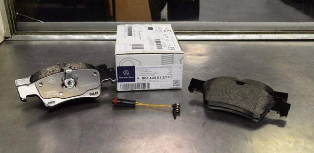 Mercedes-Benz S-class W221 Rear Brake Pad Set A0064200120 Genuine for ...