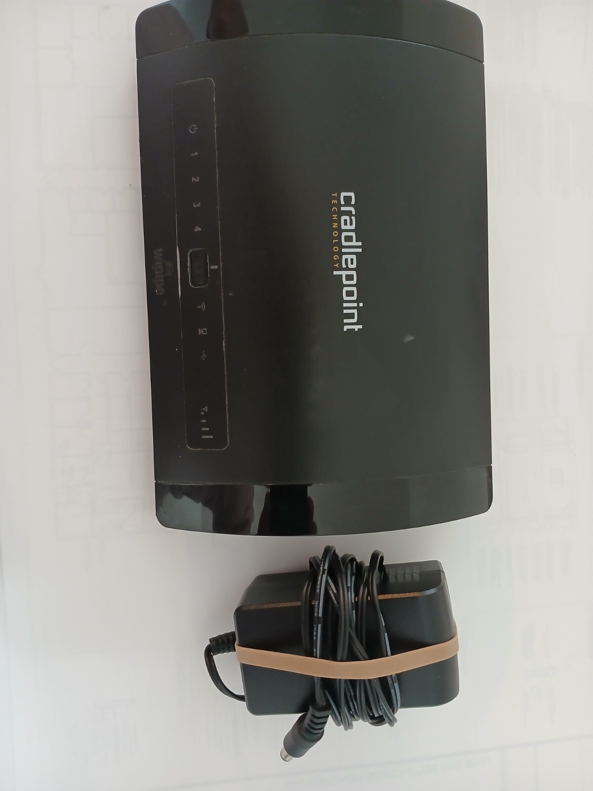 CRADLEPOINT MBR95-4 PORT with POWER CORD | eBay