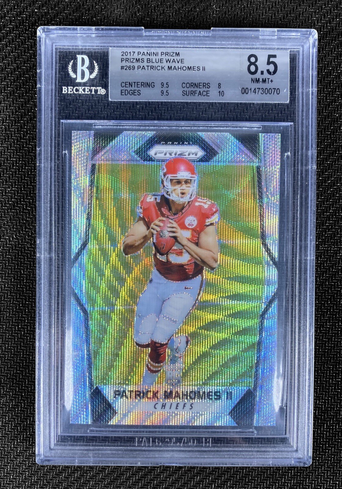 Top 10 Patrick Mahomes Rookie Cards for (Mostly) Less Than $100