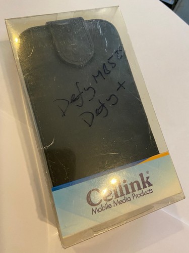 Motorola Defy MB525, Defy + Leather Flip Case with Swirl Clip DLC2752 ...