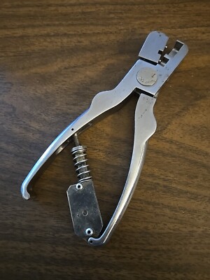 Travenol Medication Hand Sealer Surgical Steel Cap Sealing Pliers 6 3/4 ...