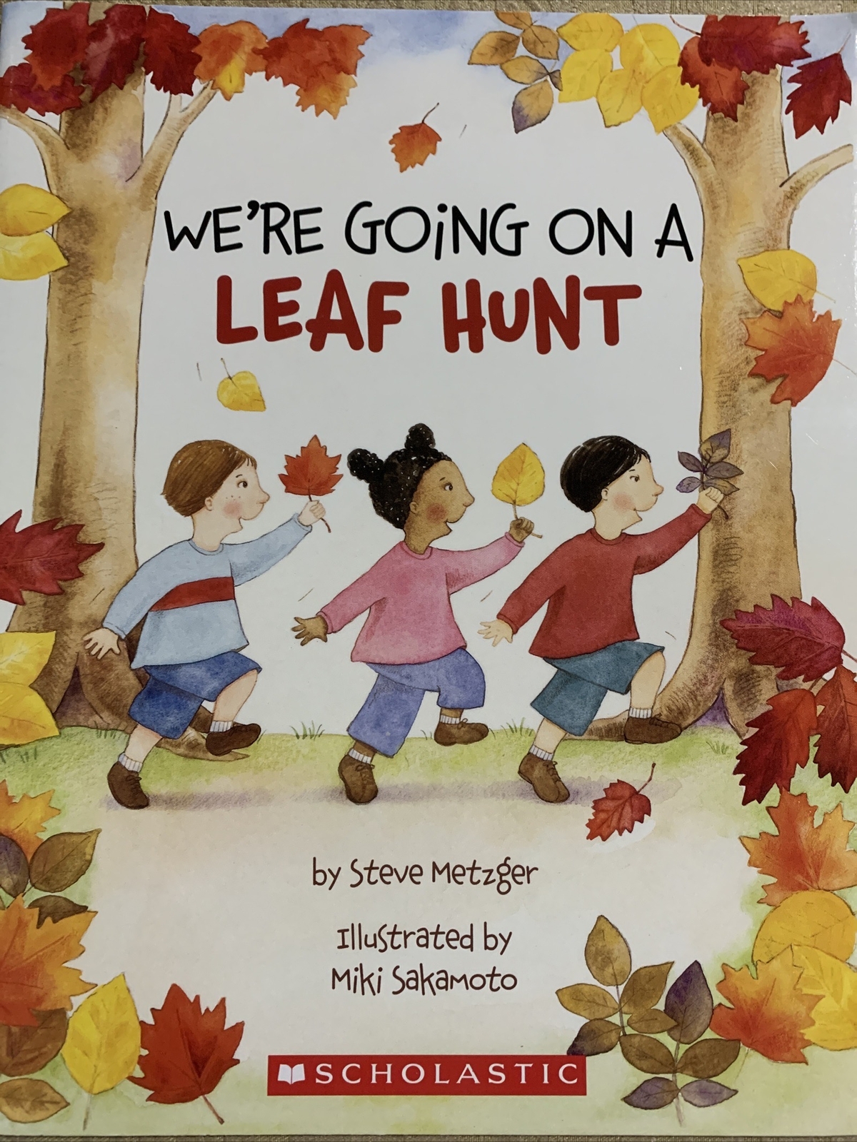 We're Going on a Leaf Hunt by Steve Metzger (Trade Paperback ...