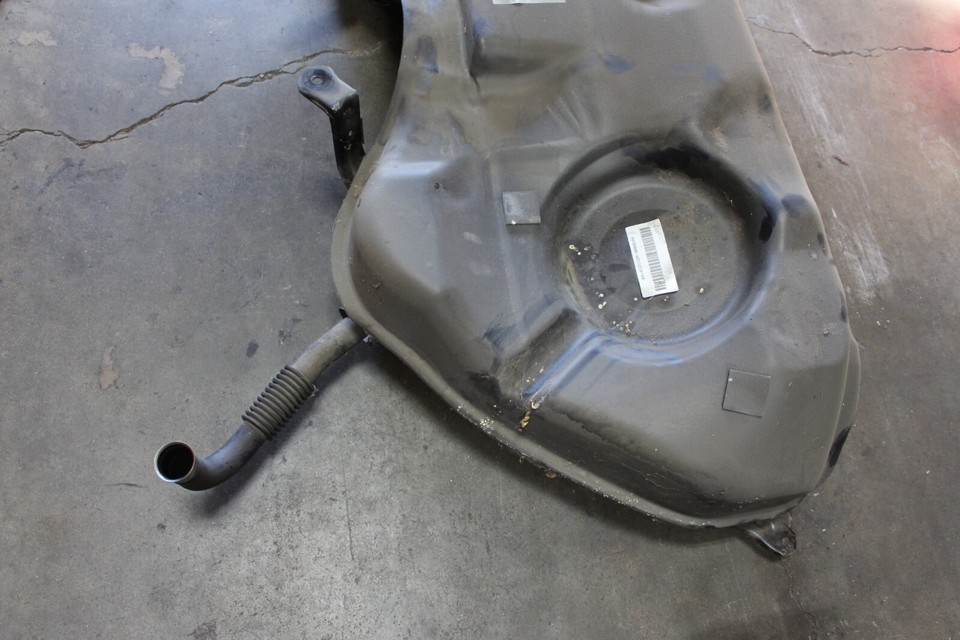 W211 Mercedes Metal Fuel Gas Tank Pump Filler Sending Unit PZEV ...