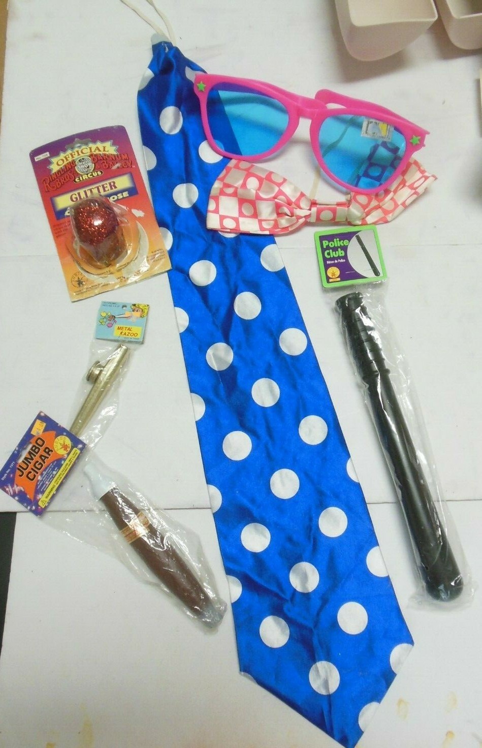 Lot of Clown Accessories Kazoo 2 ties Sunglasses Glitter clown nose etc ...