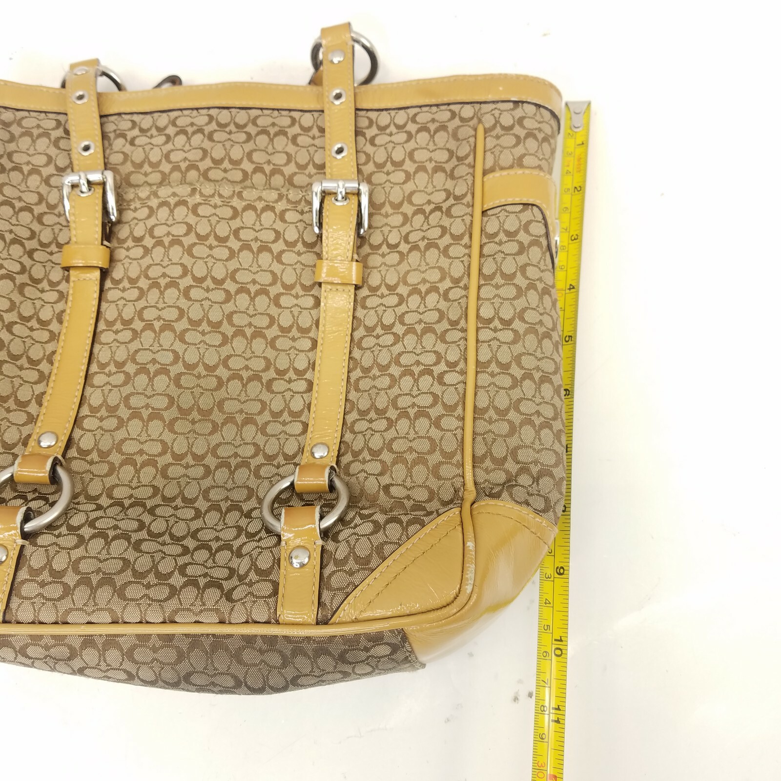 COACH F12344 Signature Tan Patent Leather Gallery Tot… - Gem