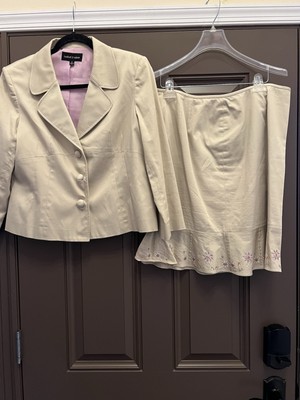 Isabel & Nina 2 Pc Suit Set Skirt Blazer Embroidered Hem 14 Beige | eBay