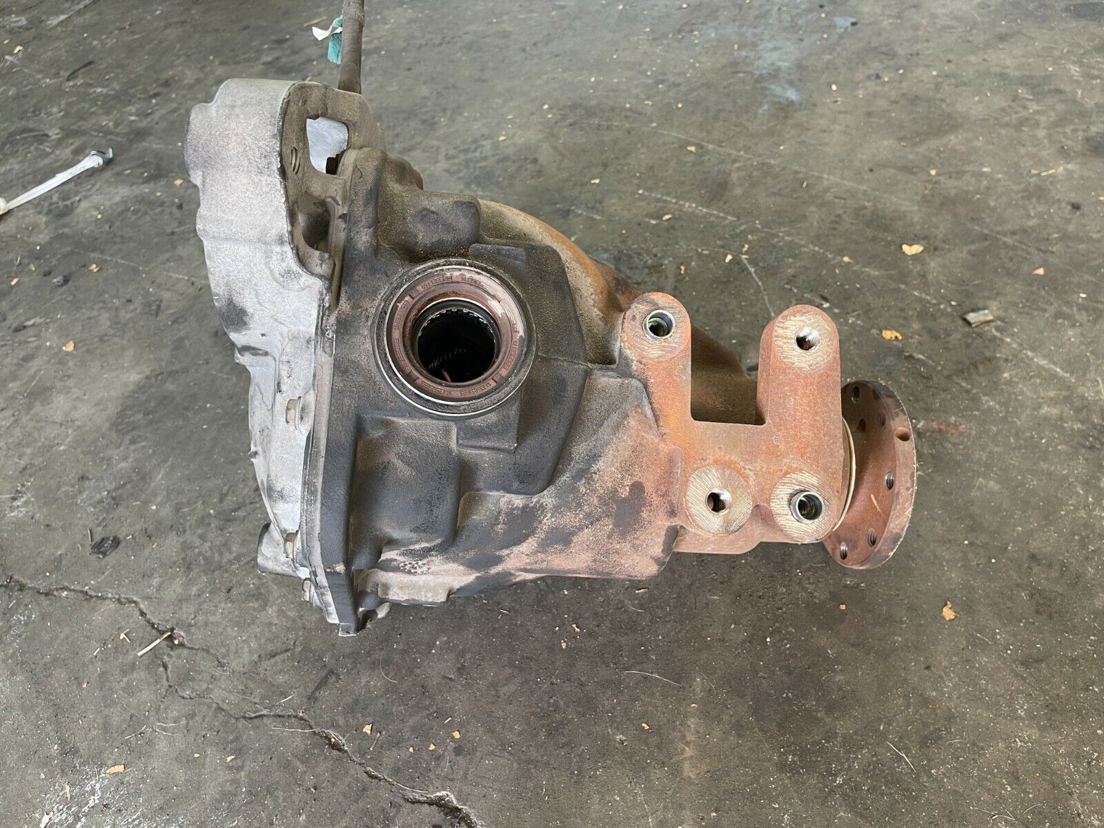 2015-2017 FORD EXPEDITION 3.5L RWD REAR AXLE DIFFERENTIAL CARRIER 3.15 ...