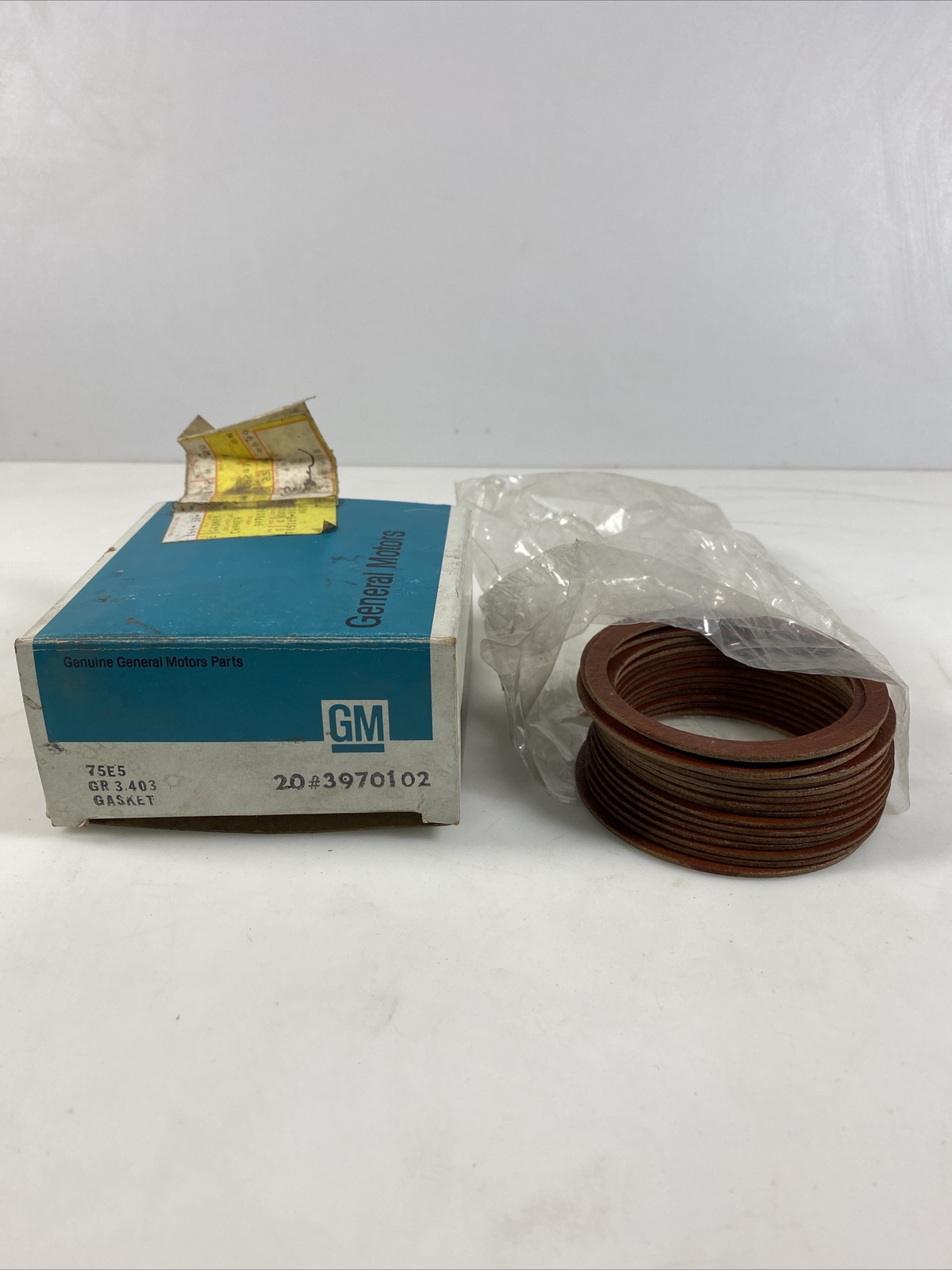 NEW OLD STOCK LOT OF 16 GM 3970102 Carburetor Gaskets | eBay