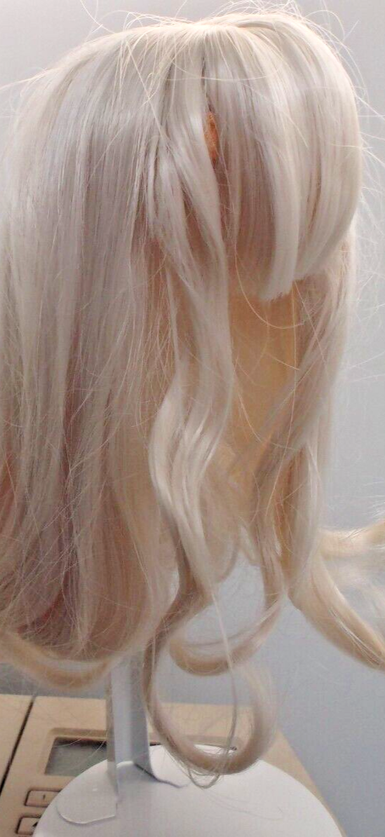 Blyth WIG 25 -27cm Circ LONG WIG SLIGHT WAVE Light Blonde Colour code ...
