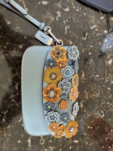 Coach Tea Rose App Clutch - Appliqué Embossed Flower Blue Floral - NEW ...