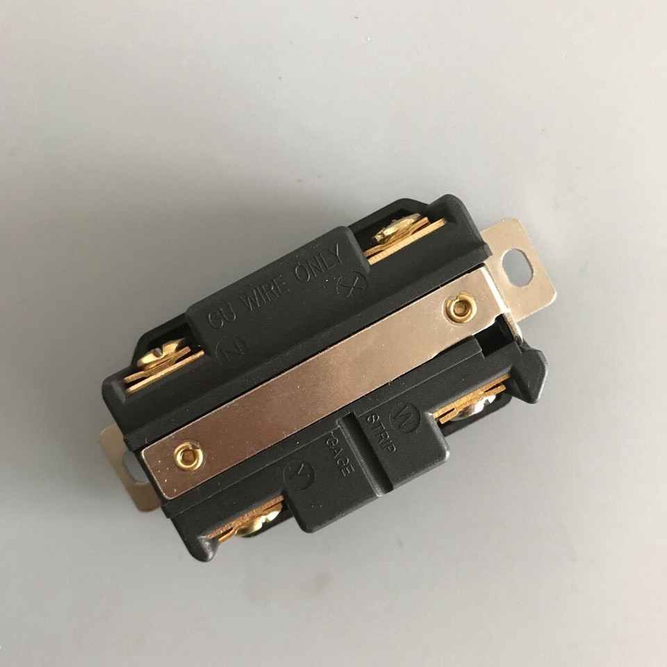 L15-30 Connector - NEMA L15-30R Locking Connector, Rated for 30A/250V ...