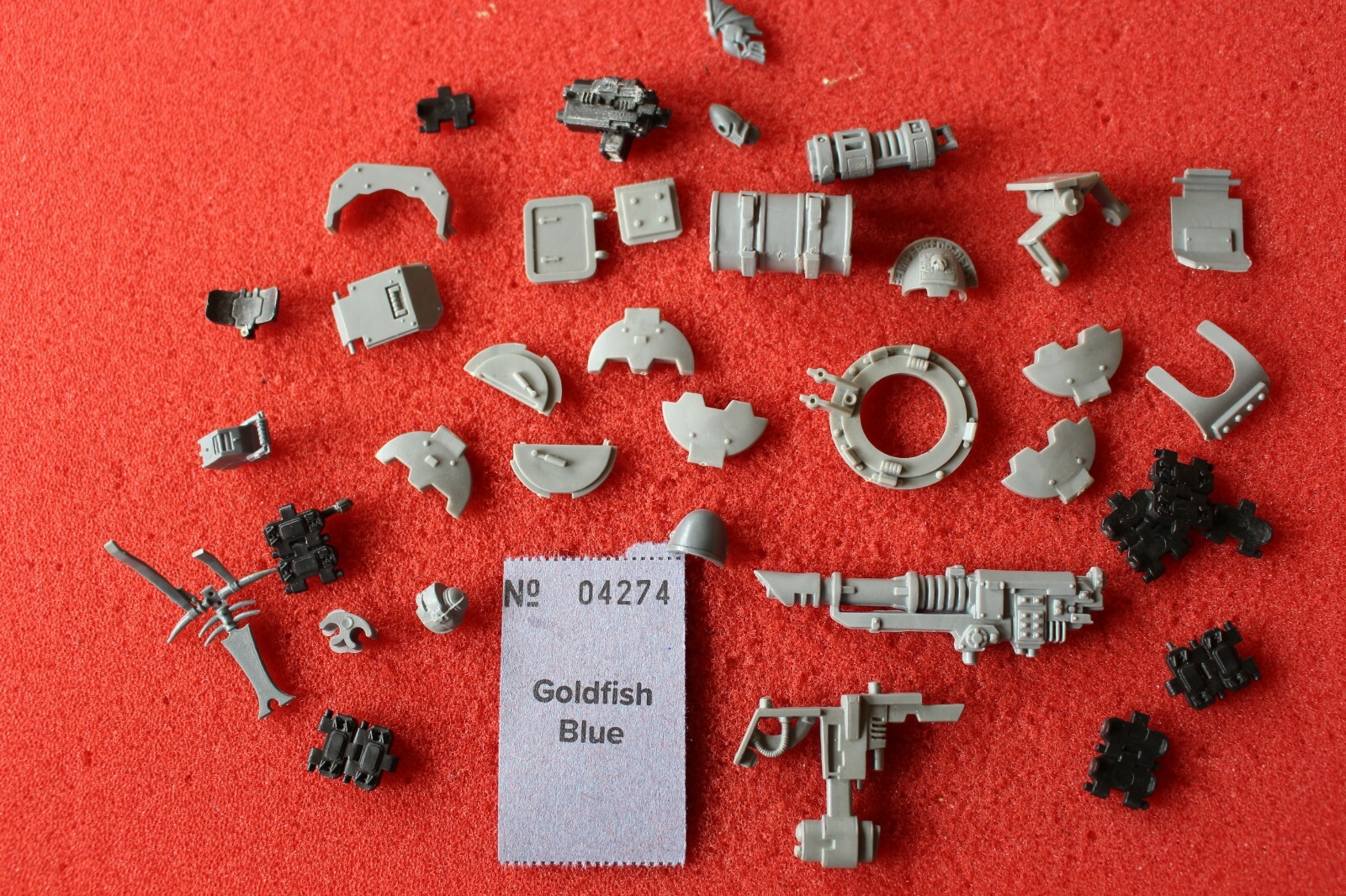 Games Workshop Warhammer 40k Space Marines Tanks Vehicles Tank Bits Lot ...