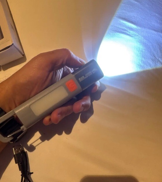 Portable LED Flashlight USB Rechargeable With Hook Zoomable Torch | eBay