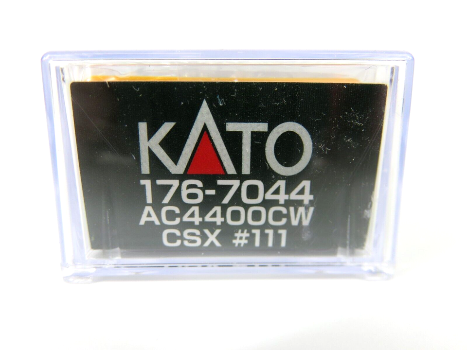 Kato 176-7044 N Scale CSX Transportation GE AC4400CW Diesel Locomotive ...