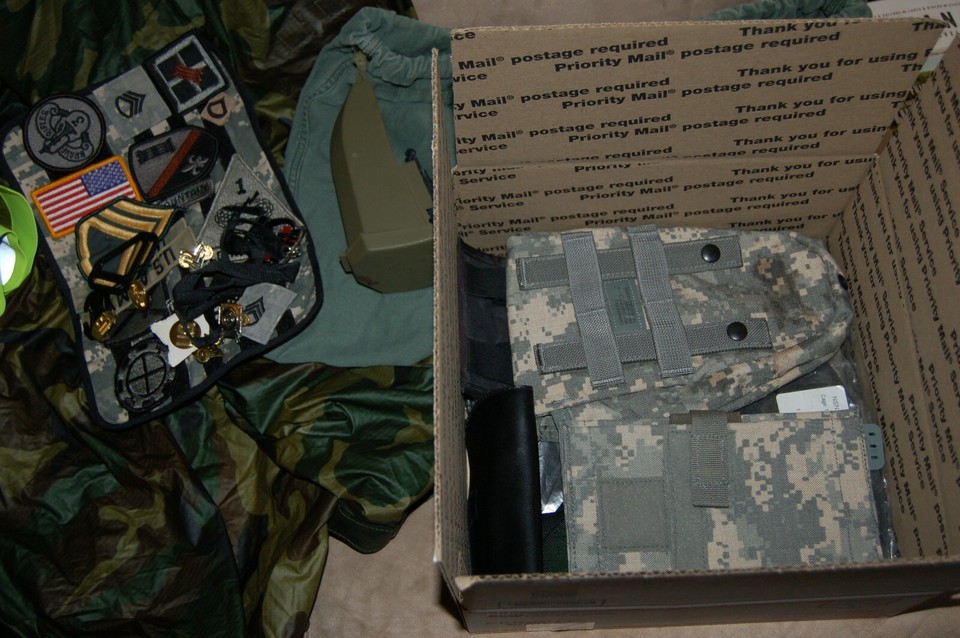 MILITARY ISSUE ARMY GEAR PINS INSIGNIA PATCHES USGI USED | eBay