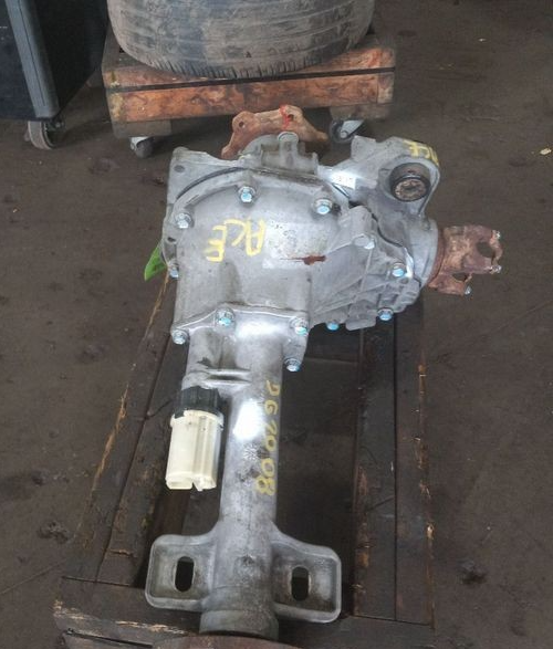 1999-2006 Chevy Silverado 1500 Front Differential Carrier 3.73 Ratio ...