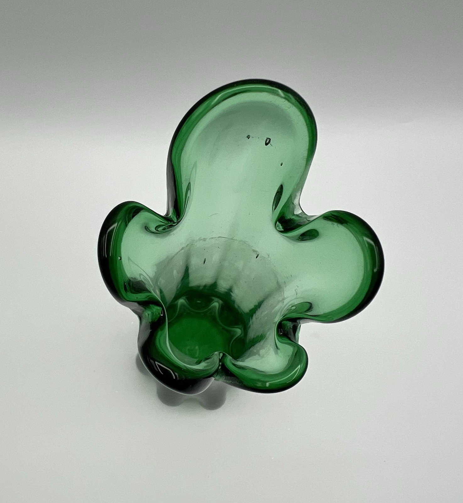 Hand Blown Five Finger Swung Glass Vase 9.5” Tall Stretch Green Vintage