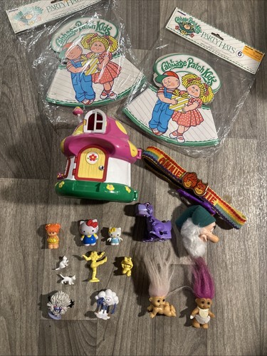 Mostly Vintage 80s 90s Girls Toy Lot. Hello Kitty, Trolls , Cabbage ...