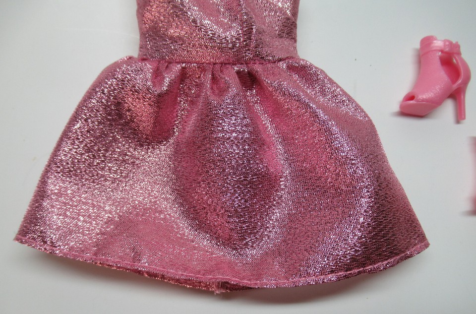 Mattel Barbie Collector Barbie Looks 24 Curvy Doll Pink Dress Pink ...