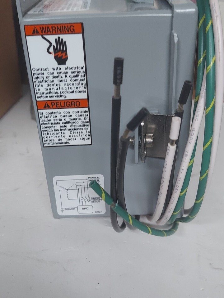 PTX080-3Y101 THE IT PROTECTOR SURGE Lighting PROTECTOR 120/208 3 Phase ...