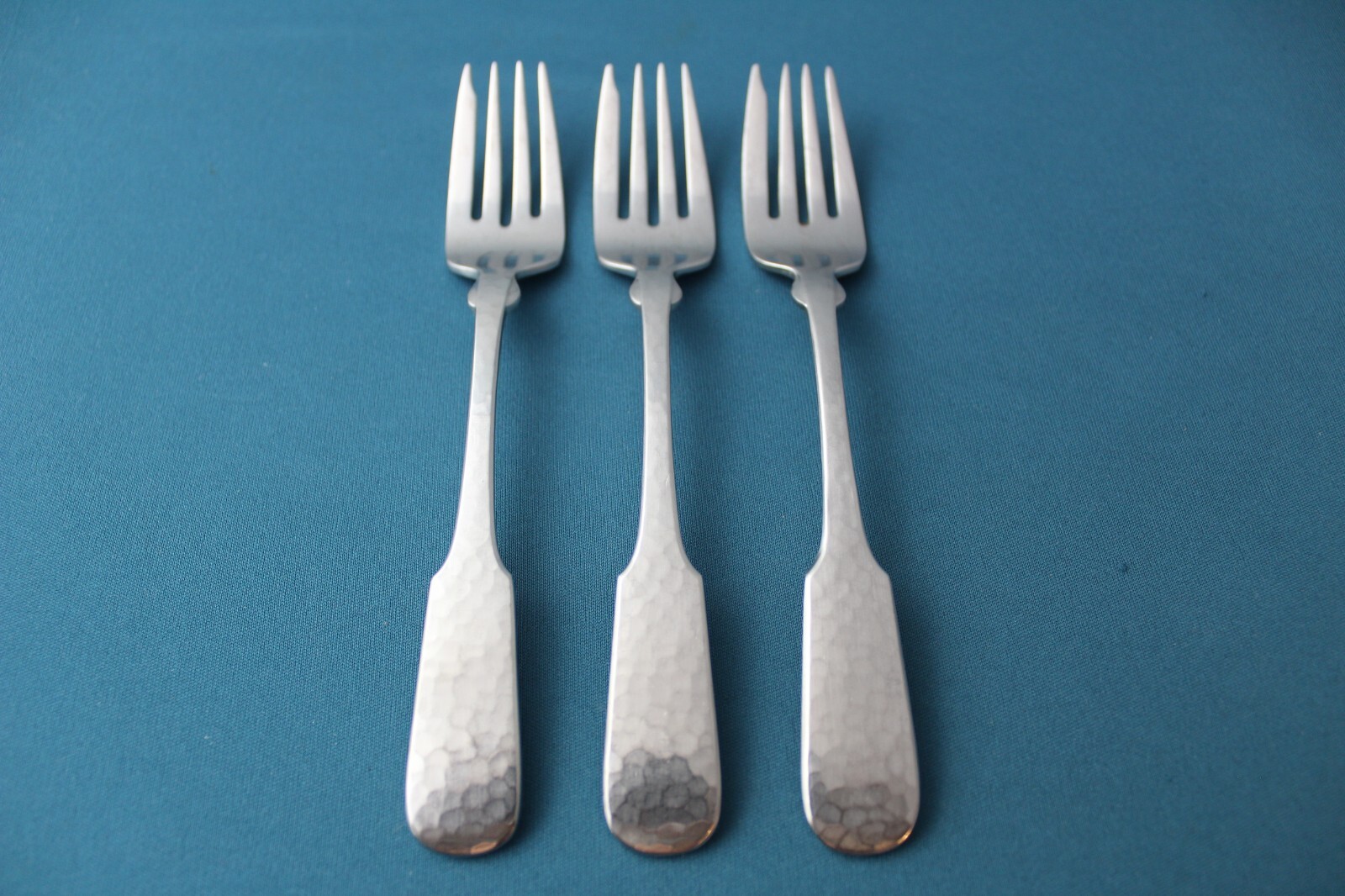Towle Wave Flatware Towle London Shell Stainless Steel Flatware - 18/10 ...