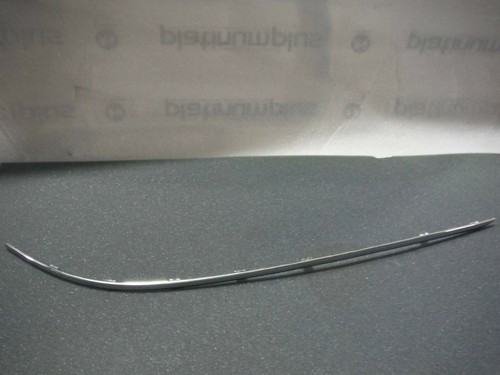 10 11 12 Mercedes E350 front right corner molding trim 2128850421 8 | eBay