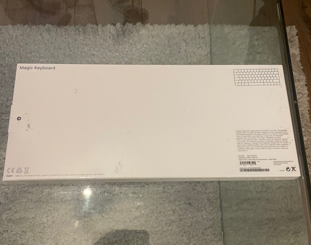 Apple Magic Bluetooth British English Keyboard - White (MK2A3B/A) for ...