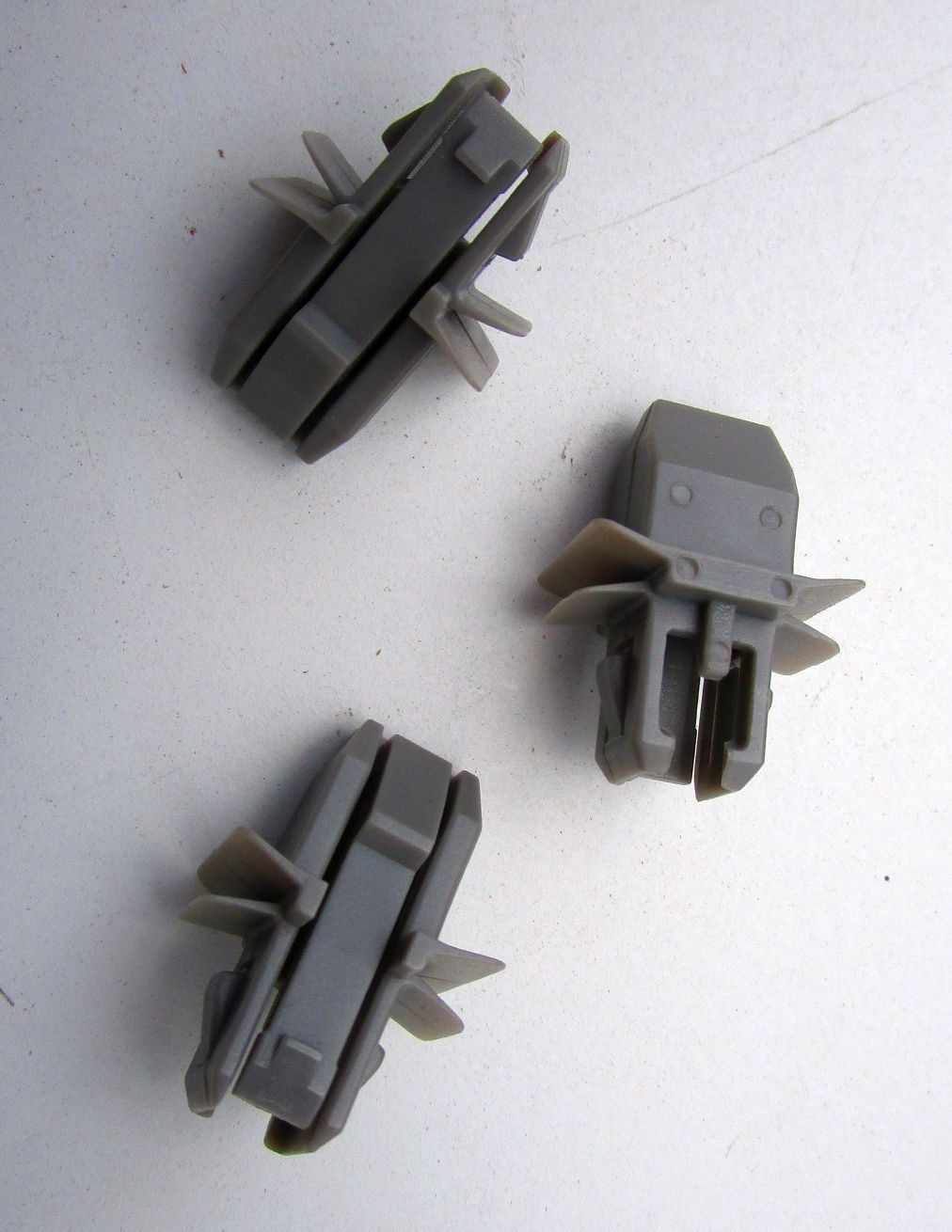 Fits Subaru GRILLE CLIPS Forester Impreza SVX 91017-FA080 (qty-12) | eBay