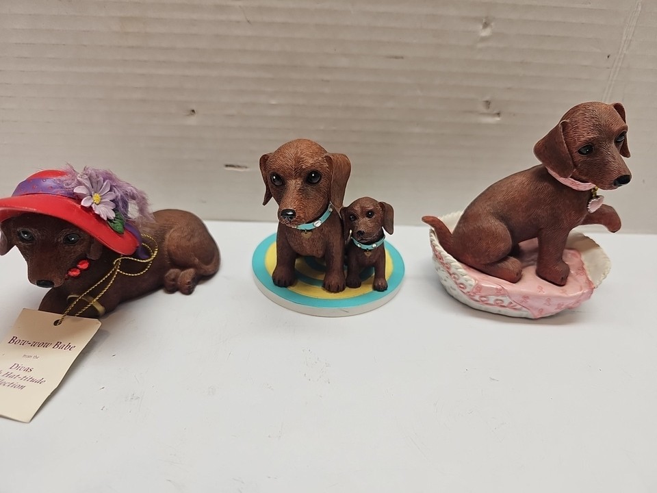 The Hamilton Collection Dachshund Set Of 19 Figures From Different ...