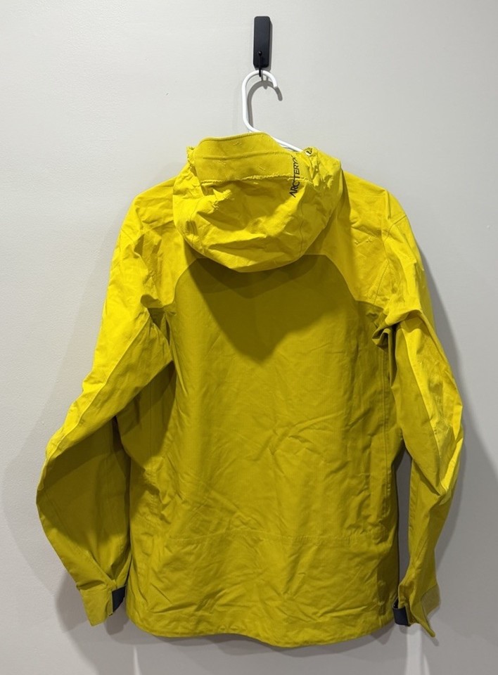 Arc’teryx Rush Jacket Gore-Tex Yellow/Oracle Men's Size Small ...