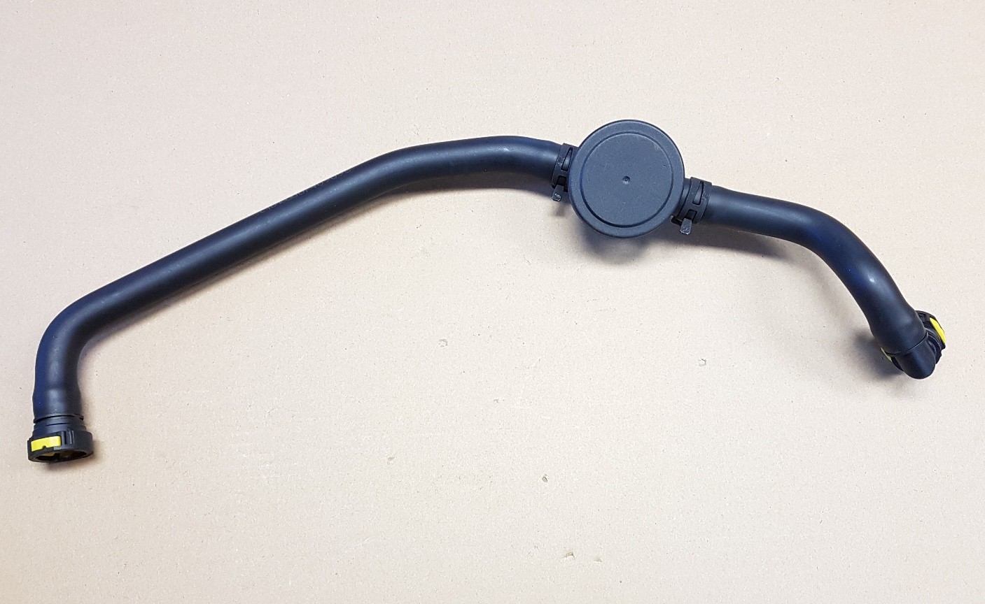 Cranckcase Breather Valve Hose Pipe For Renault Clio Laguna Espace 1.9 ...
