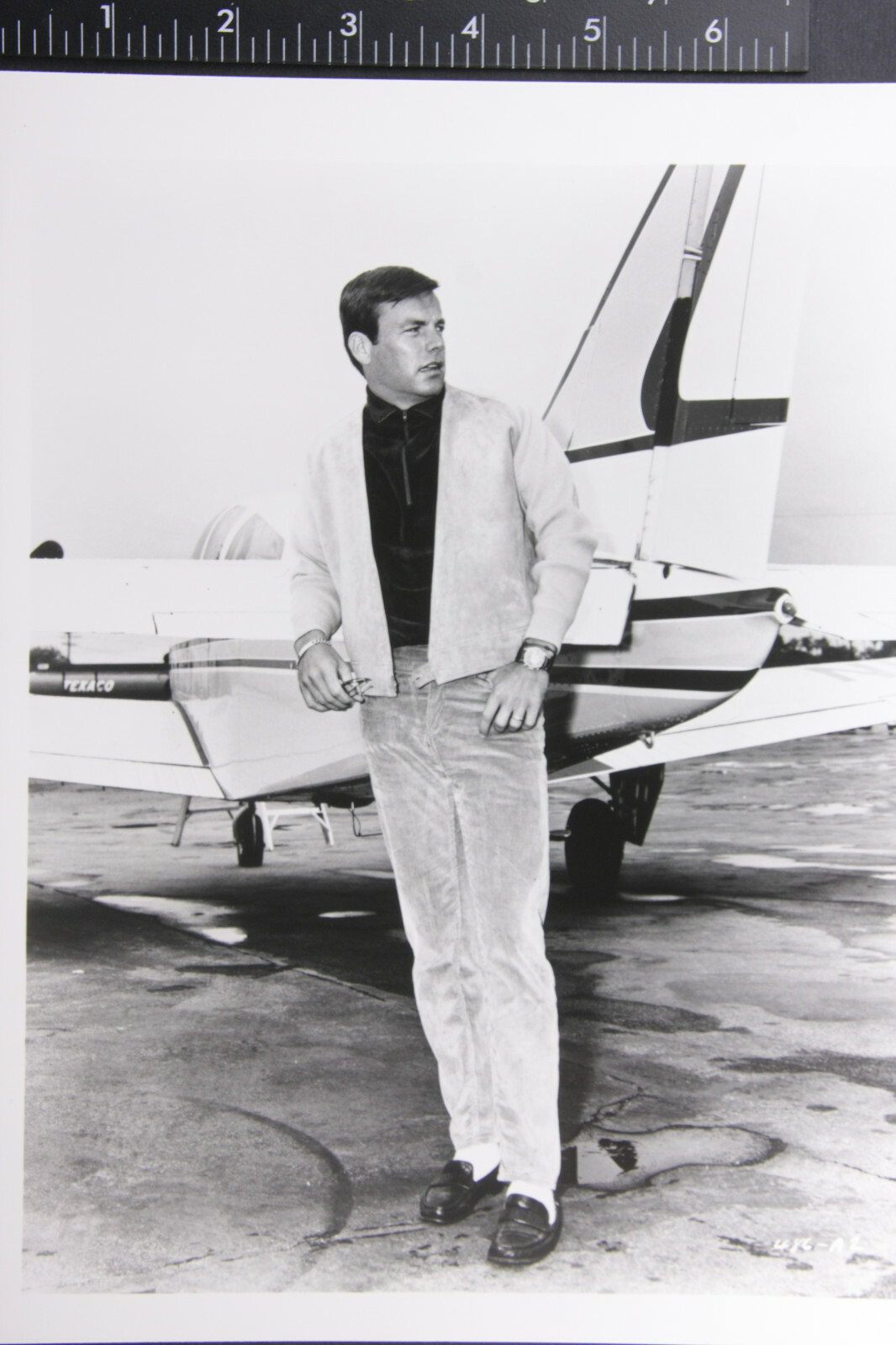 Robert Wagner Airplane Headshot Portrait Promo 8x10" Photo Pre-2012 ...