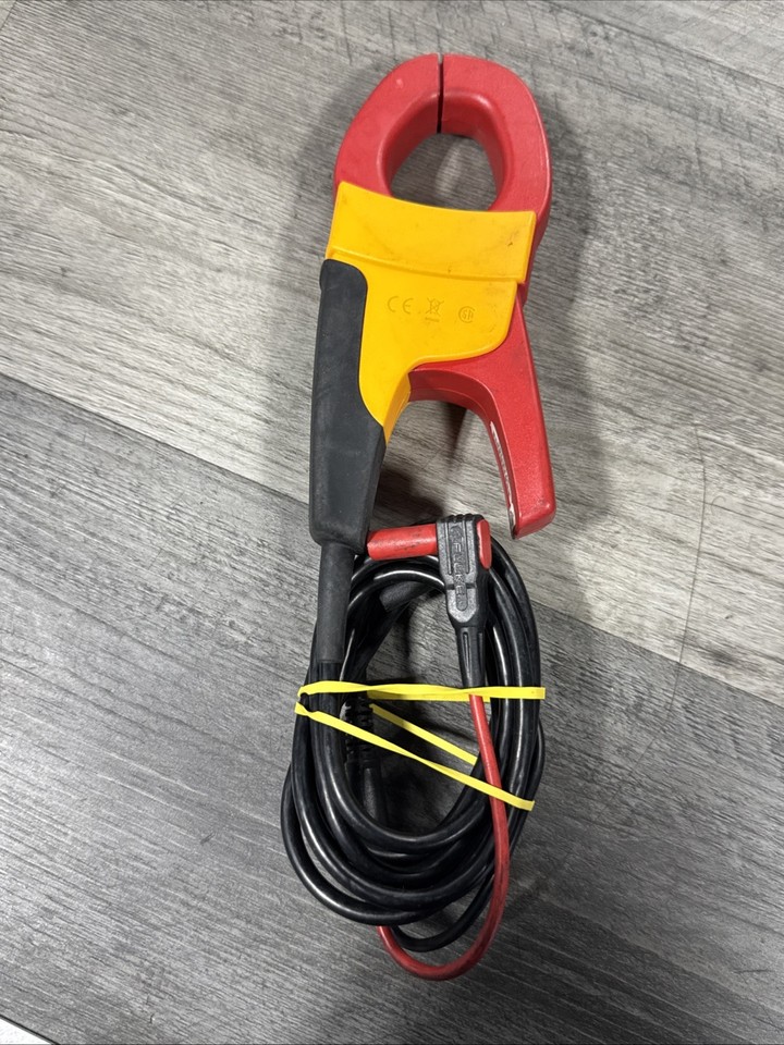 Fluke i400 Single-Range 400 A AC Current Clamp for Digital Multimeters ...
