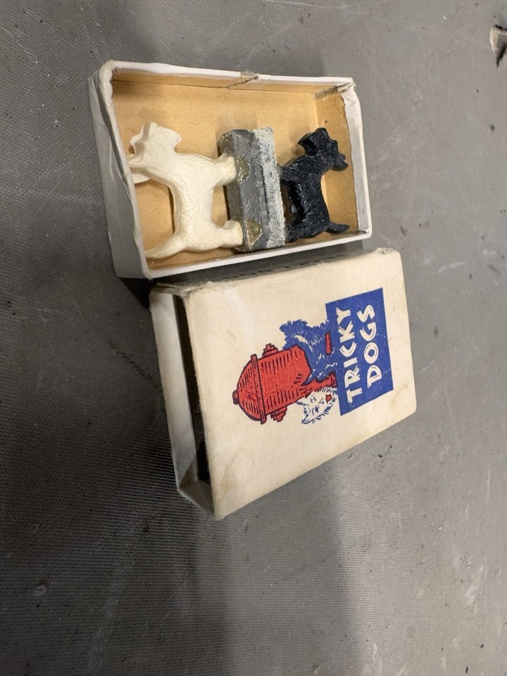 Vintage Miniature Scotty Magnetic Toy Tricky Dogs Pocket Game 1940 ...
