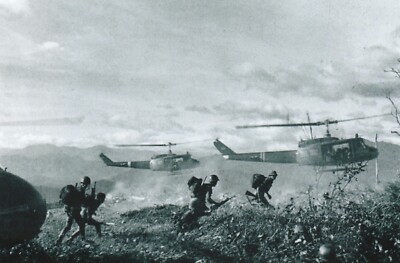 Vietnam War Photos -- Soldiers - LZ Landing Zone | eBay