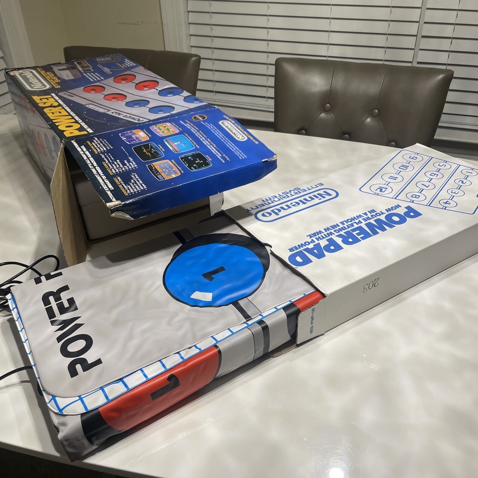 Nintendo NES Power Set COMPLETE Original Box in EXCELLENT Condition ...