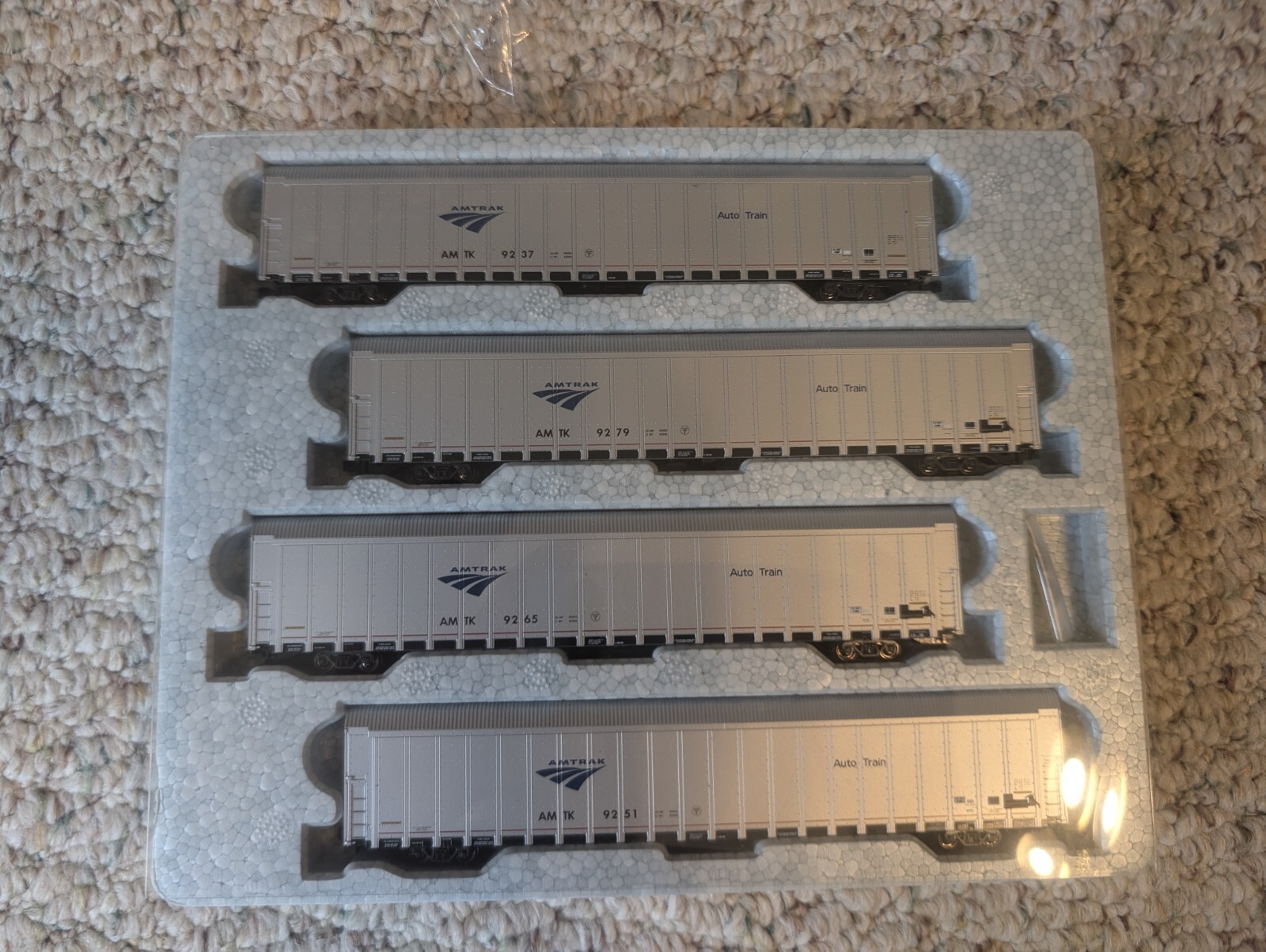 Kato N Scale Amtrak Autorack Phase V 4 Car Set #2 106-5502 | eBay