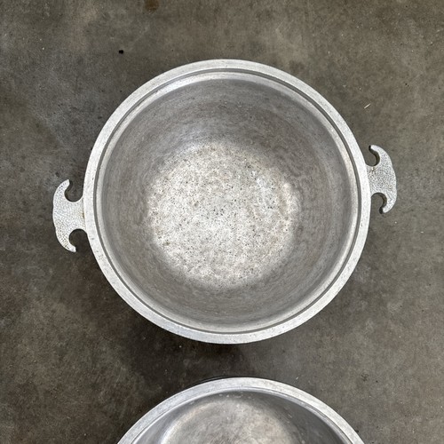 2 Vintage GUARDIAN SERVICE WARE ALUMINUM Pots 10” Hammered Finish. 1 W ...