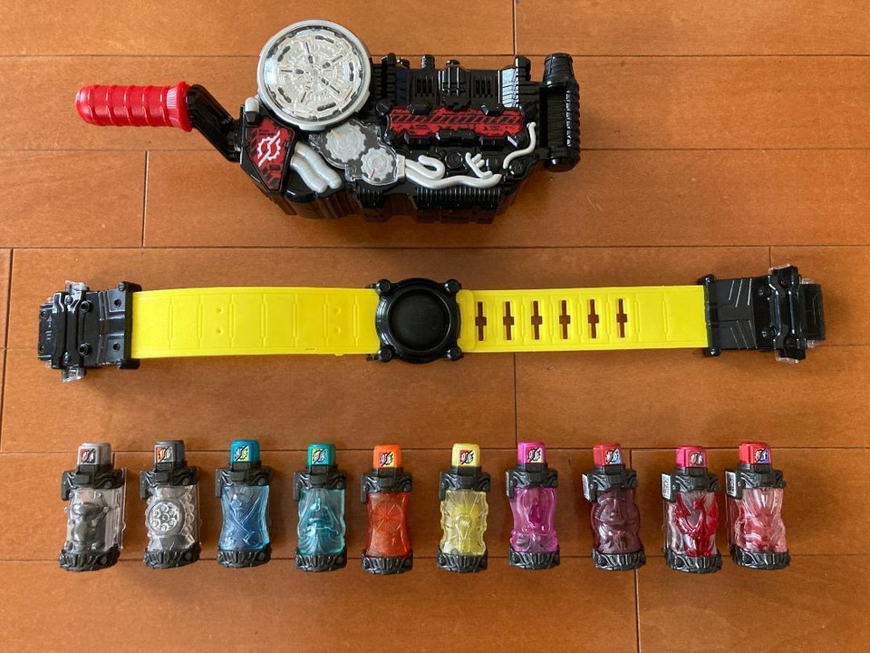 DX Build Driver Full Bottle Holder Set Toy Masked Kamen Rider Build ...