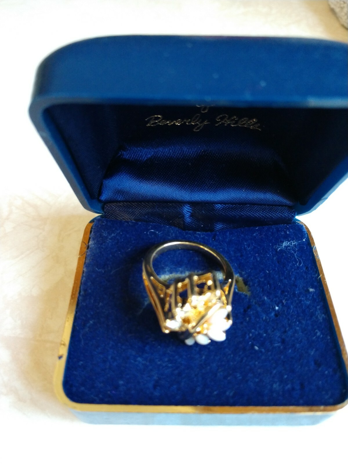 Opal Ring Ronte' of Beverly Hills "gold" colored fini… - Gem