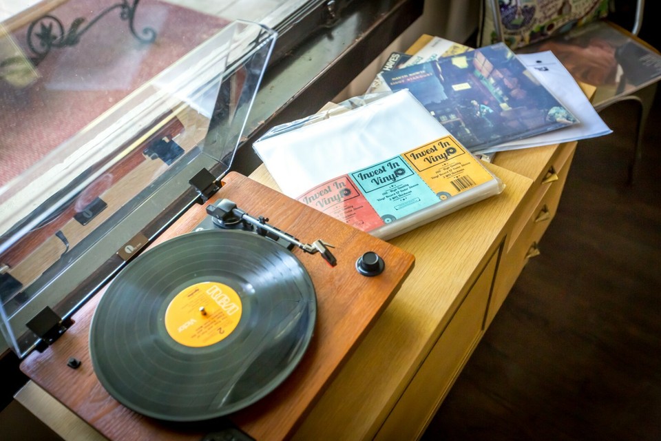 100 Clear Plastic LP Outer Sleeves 3 Mil. HIGH QUALITY Vinyl Record ...