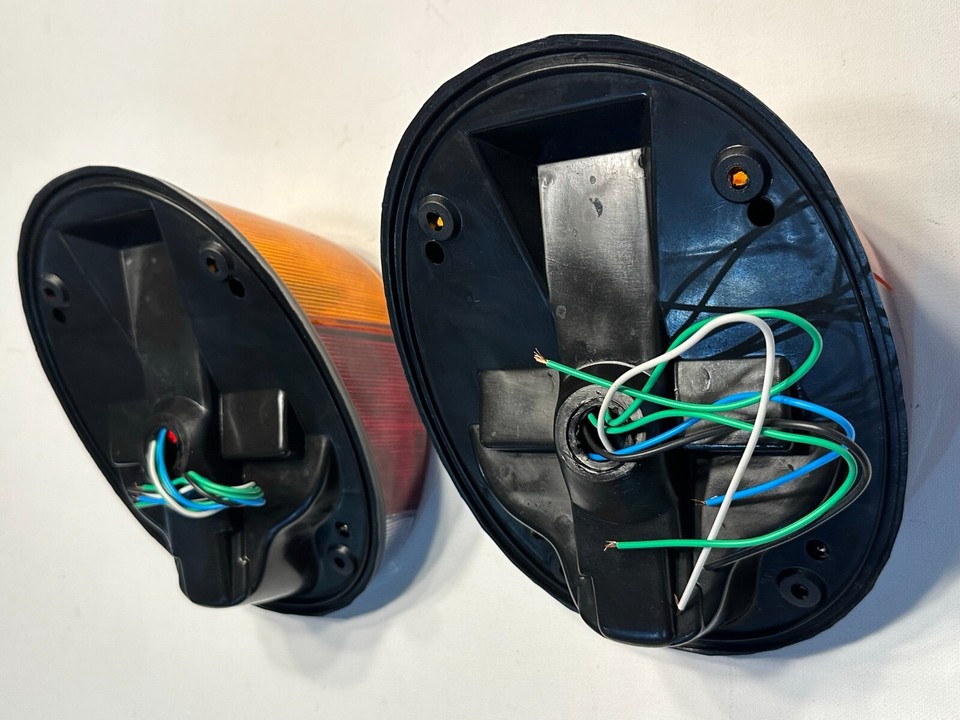 Pair of Volkswagen VW Tail Light Assembly Bug and Super Beetle Type 1 ...