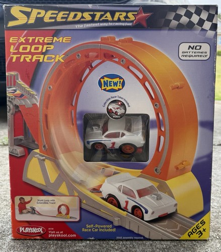 Playskool Hasbro Speedstars Extreme Loop Car Track Self-Powered Race ...
