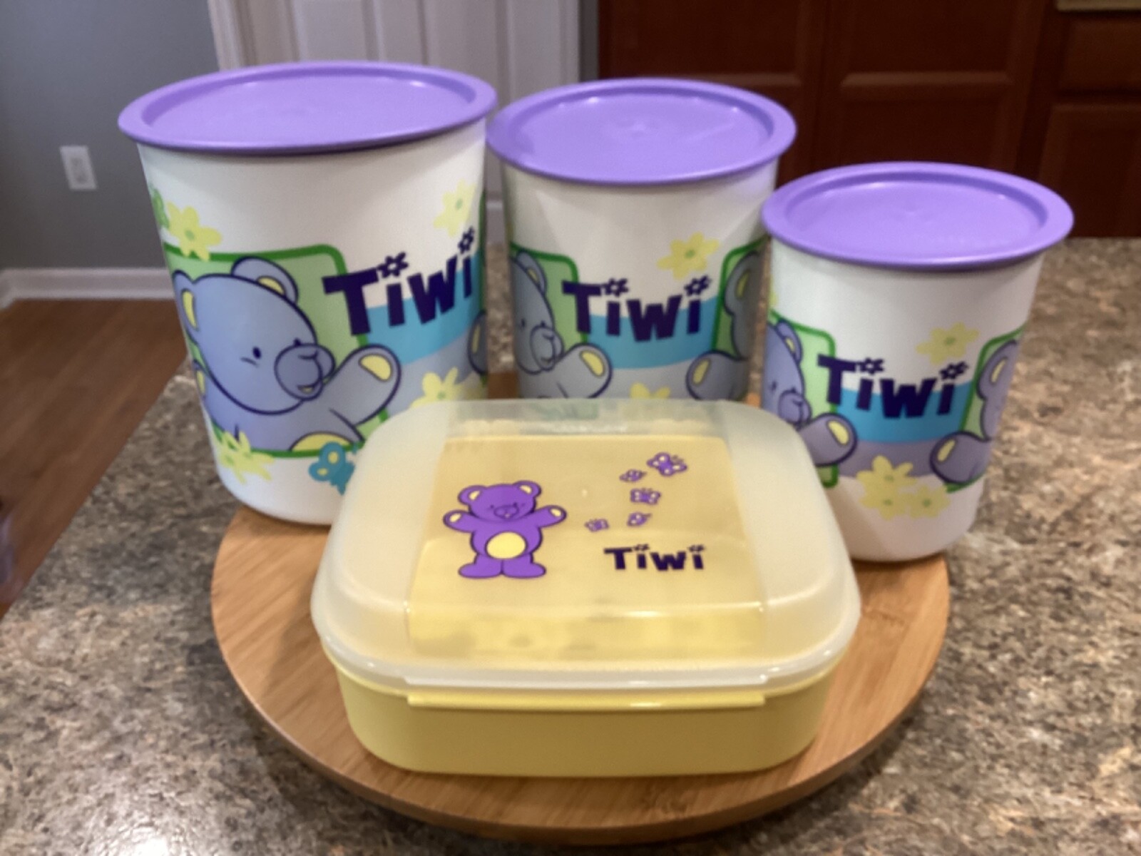 Tupperware Tiwi Bear Canisters Set of 3 one touch seals+ Storezalot Jr ...