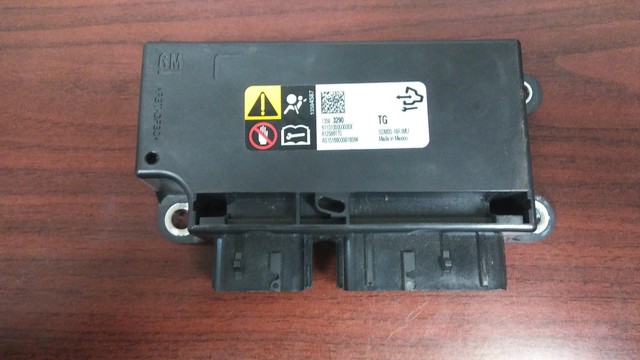 2014-2016 Chevrolet Malibu 2.5l Airbag Air Bag Module 13593290 for sale ...
