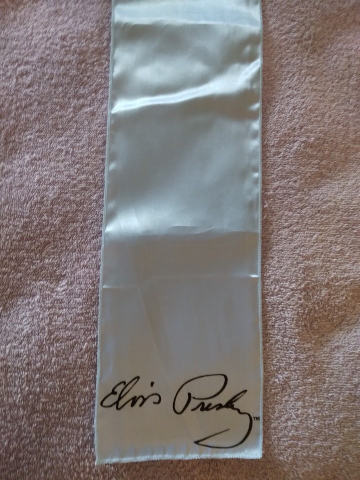 ELVIS PRESLEY SIGNATURE BLUE SCARF&68 LEATHER VEGAS 69&ELVIS ON TOUR 72 ...
