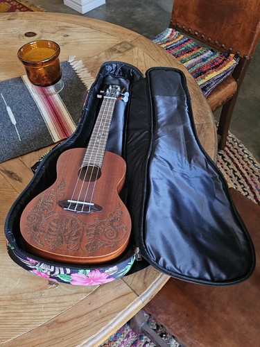 Luna UKE MO MAH Lizard Leaf Engraved Mahogany Concert Ukulele W/ Cloud ...