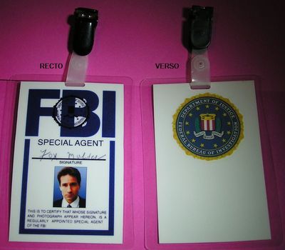 X-Files Badge identification de Fox Mulder X-Files Mulder FBI card ...
