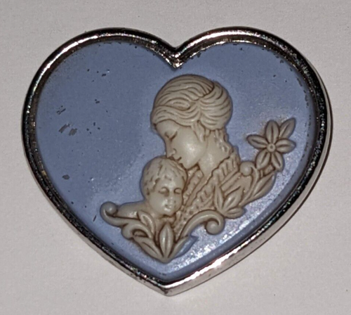 Whiting and Davis Heart Shaped Light Blue & Cream Cameo Brooch Pin RARE ...