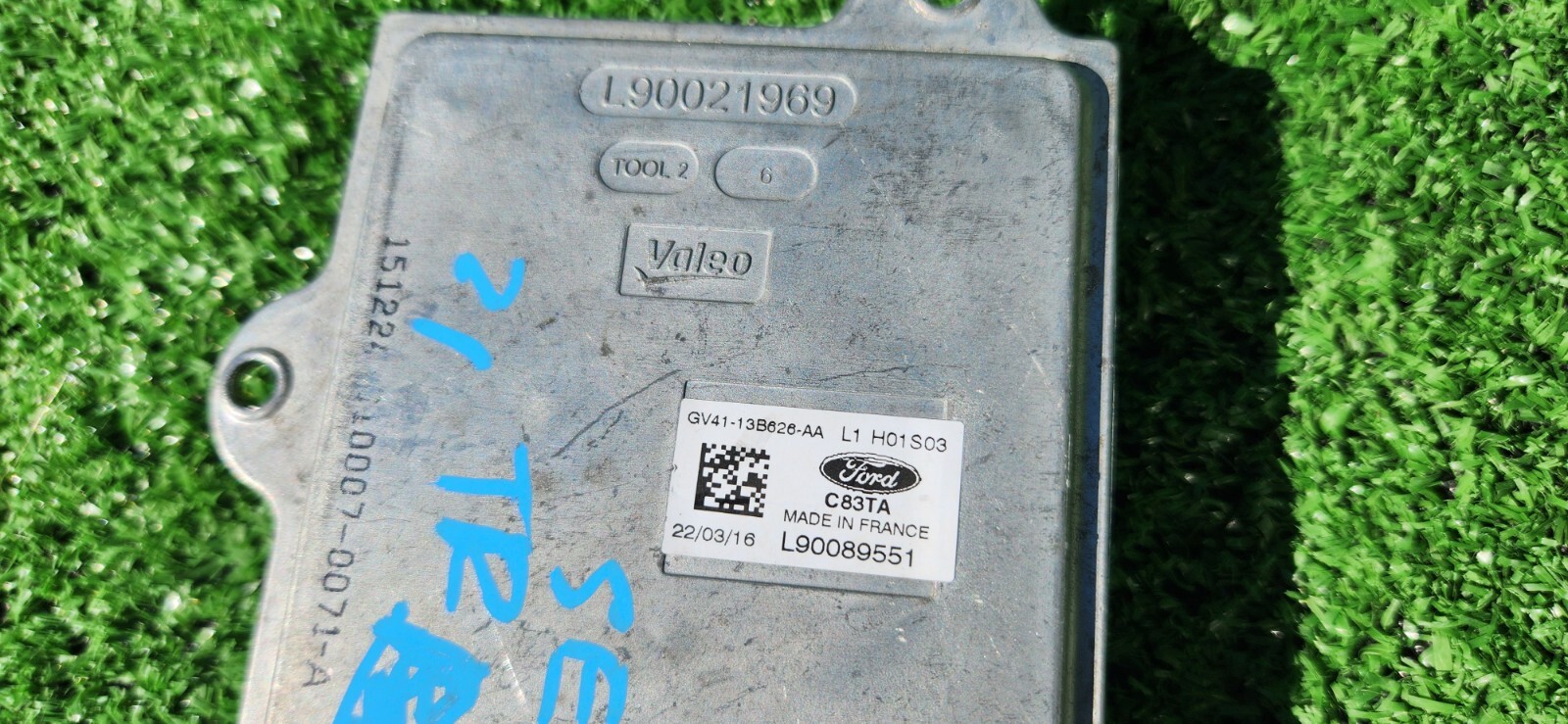 2017 2019 FORD ESCAPE HEADLIGHT LED CONTROL MODULE BALLAST OEM GV41 ...